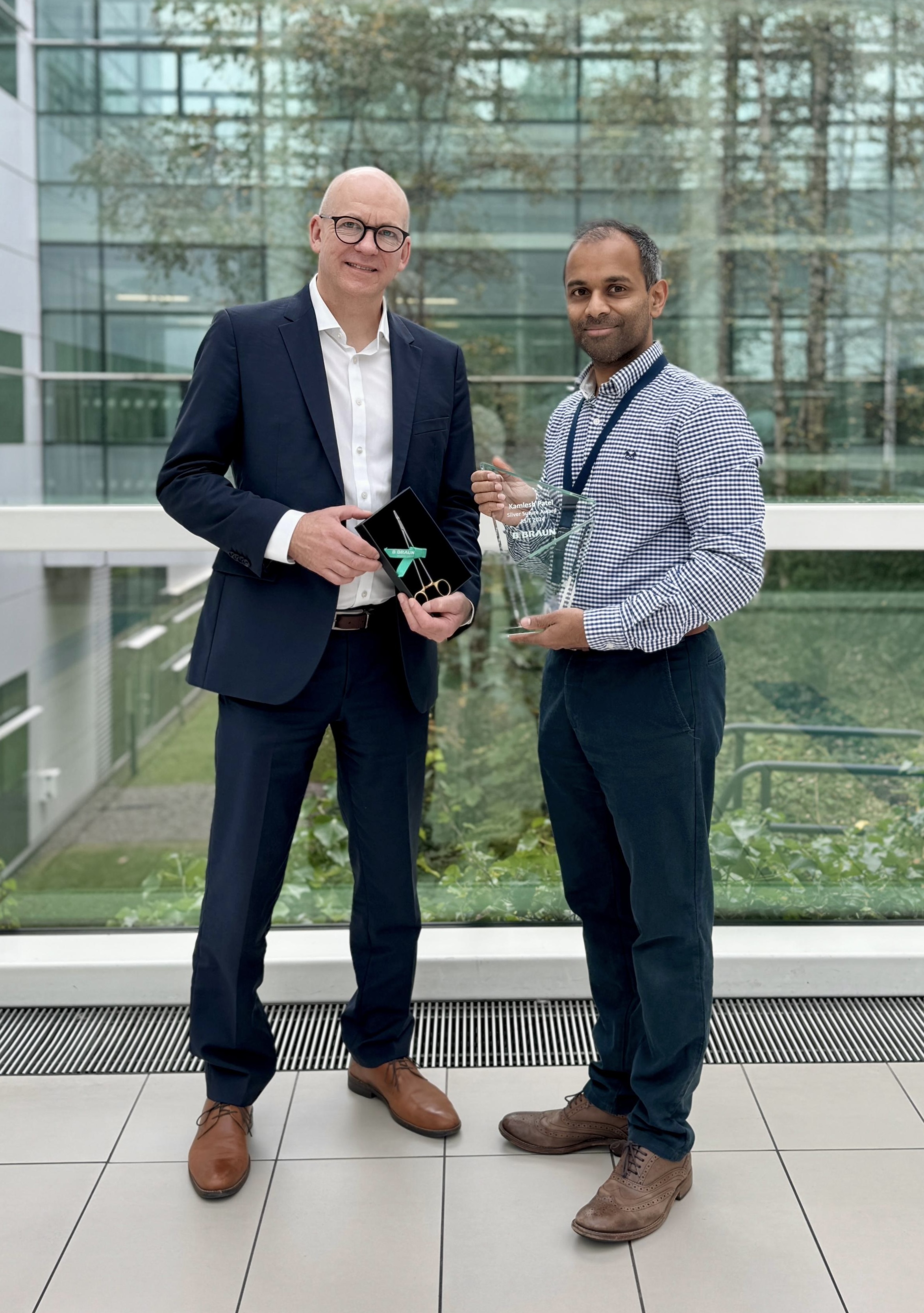 ASiT 2024 Silver Suture Award has now been delivered to Mr Kamlesh ...